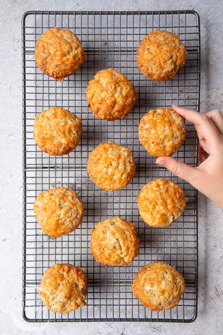 Easy Cheese Muffins