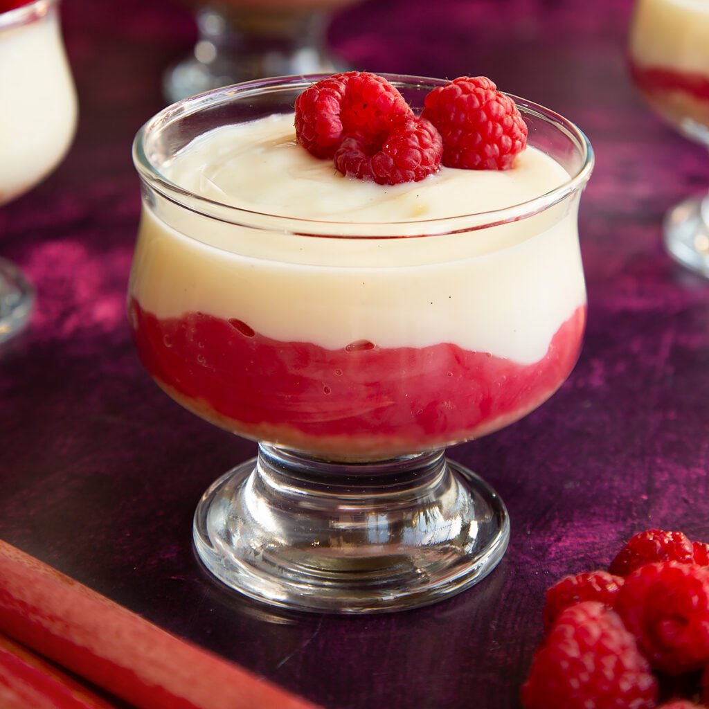 Rhubarb and Custard Pudding Recipe