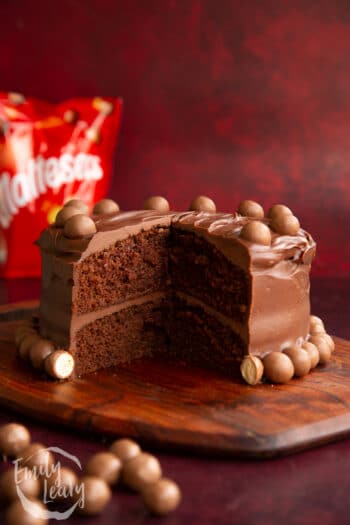 Malteser Cake