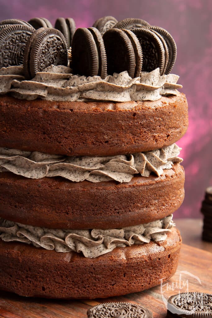 Oreo Cookie Cake Recipe - in2.wales