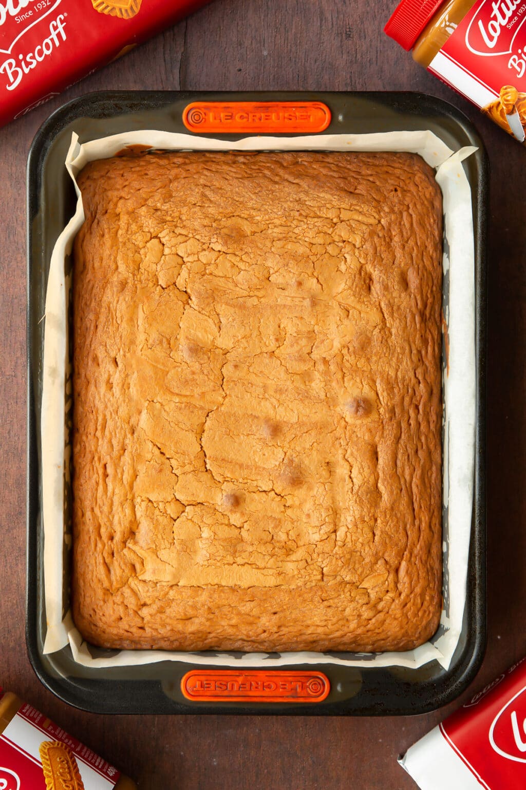 Biscoff traybake
