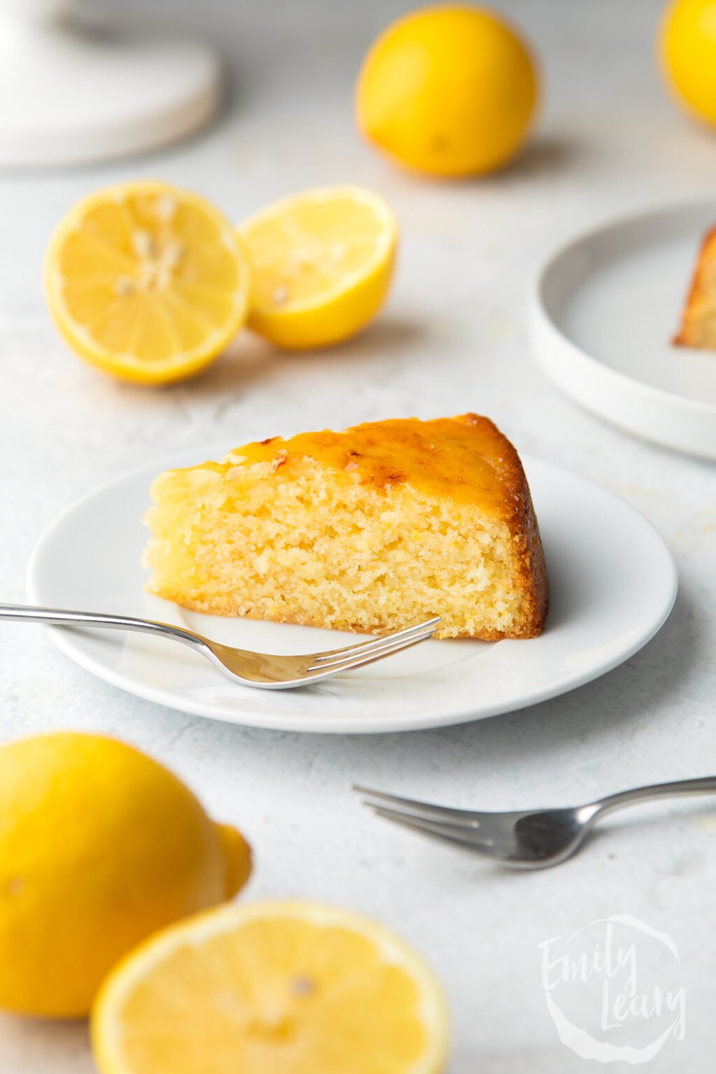 The World's Best Lemon Drizzle Cake Recipe