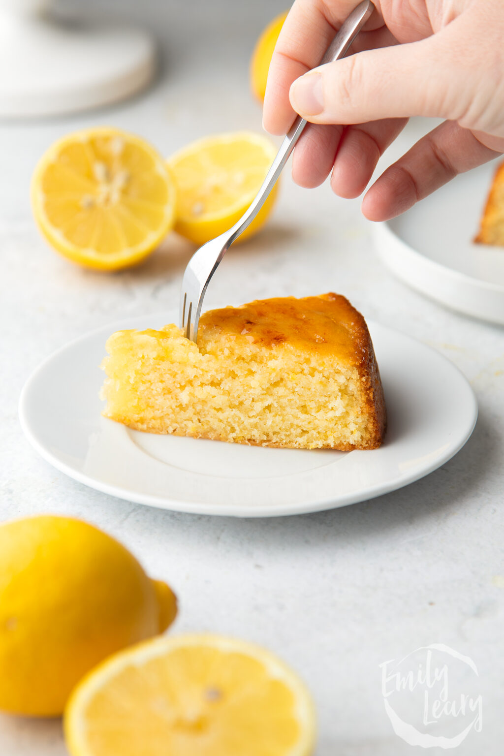 The World's Best Lemon Drizzle Cake Recipe