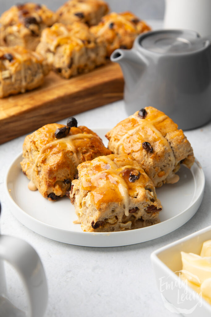 Hot Cross Scones (Easter Scones)